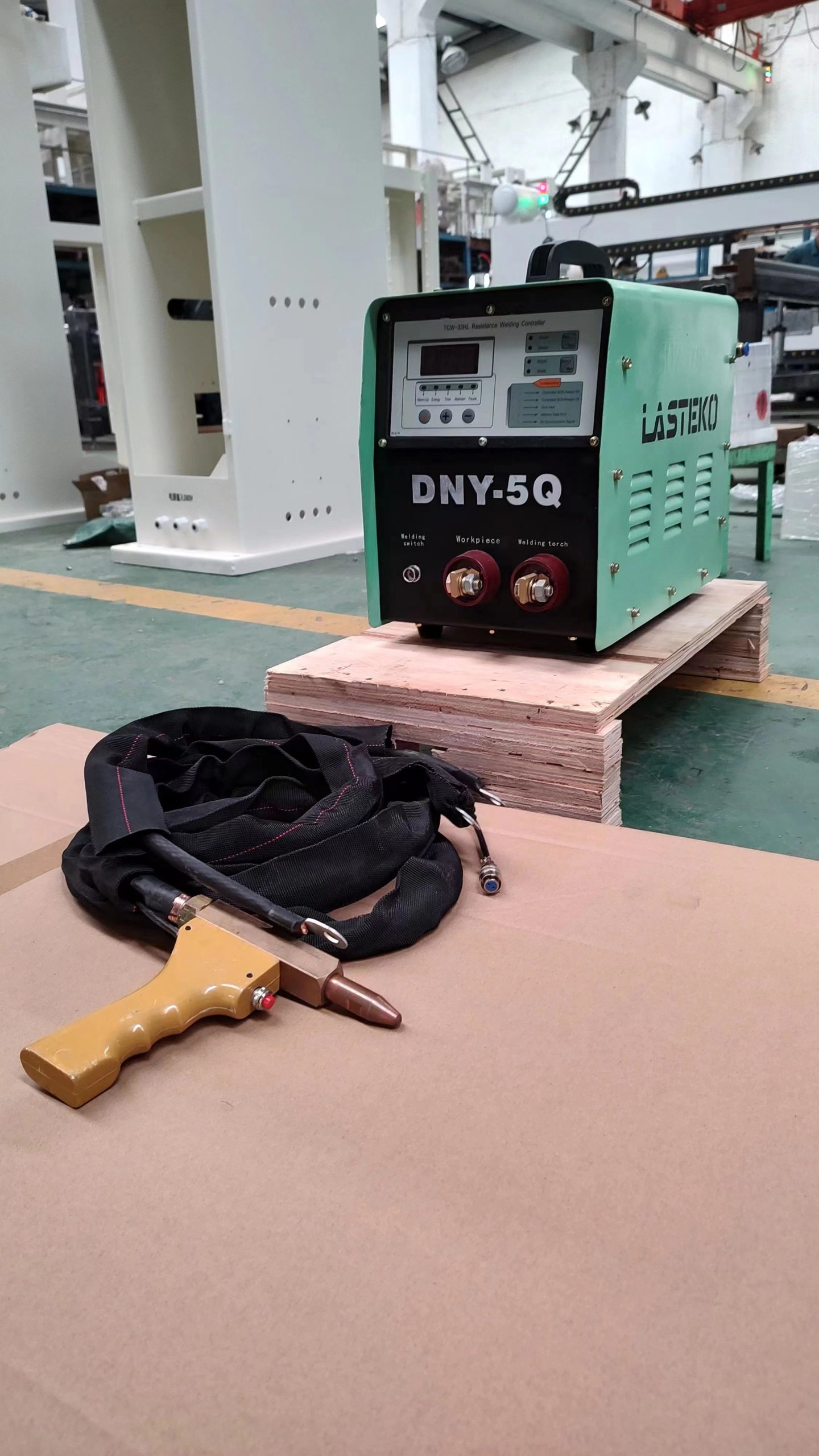 DNY New Design Series - Sinictec | spot welder, car spotter, stud ...