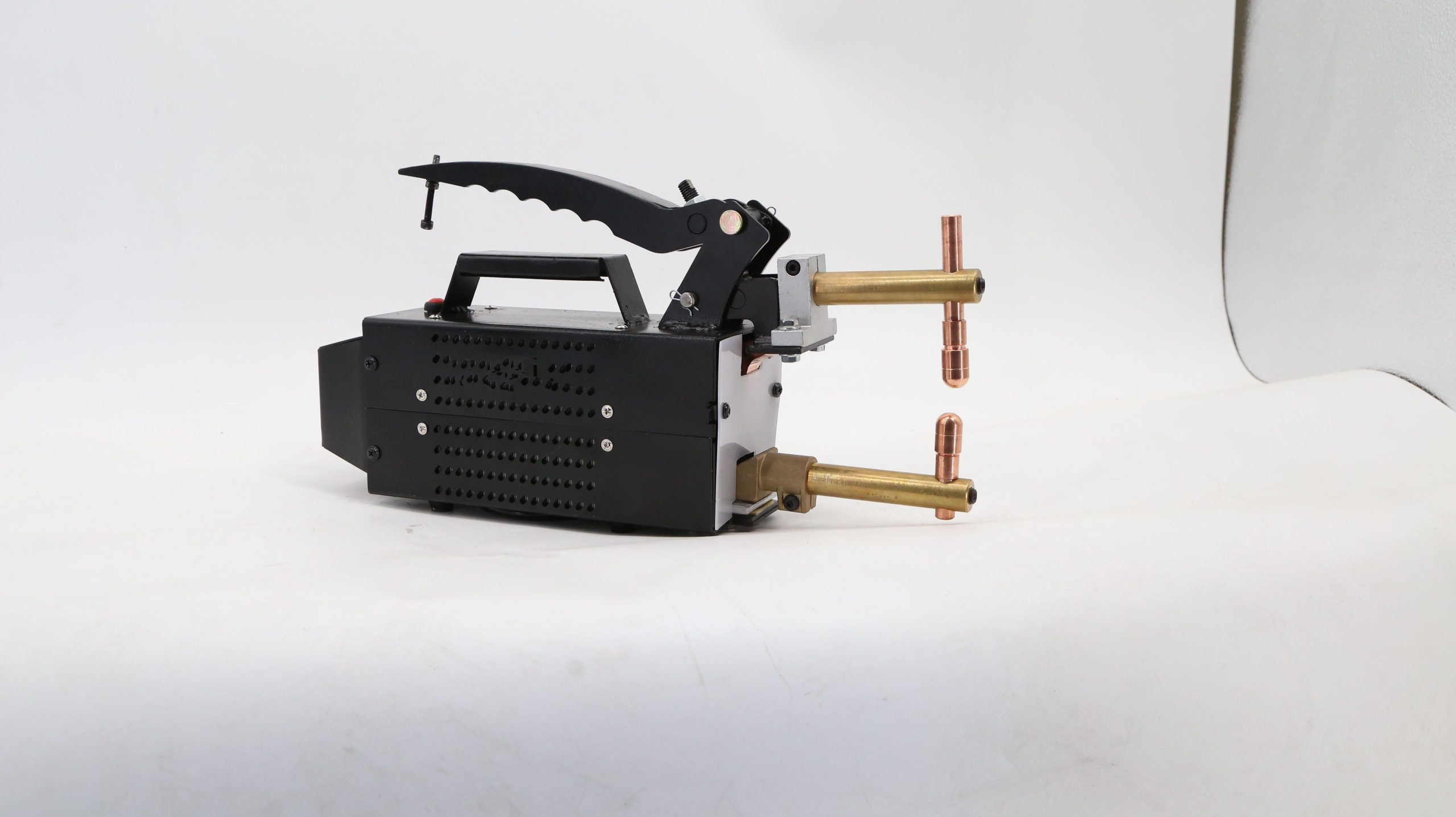 F2000-1 Handheld spot welder - Sinictec | spot welder, car spotter ...